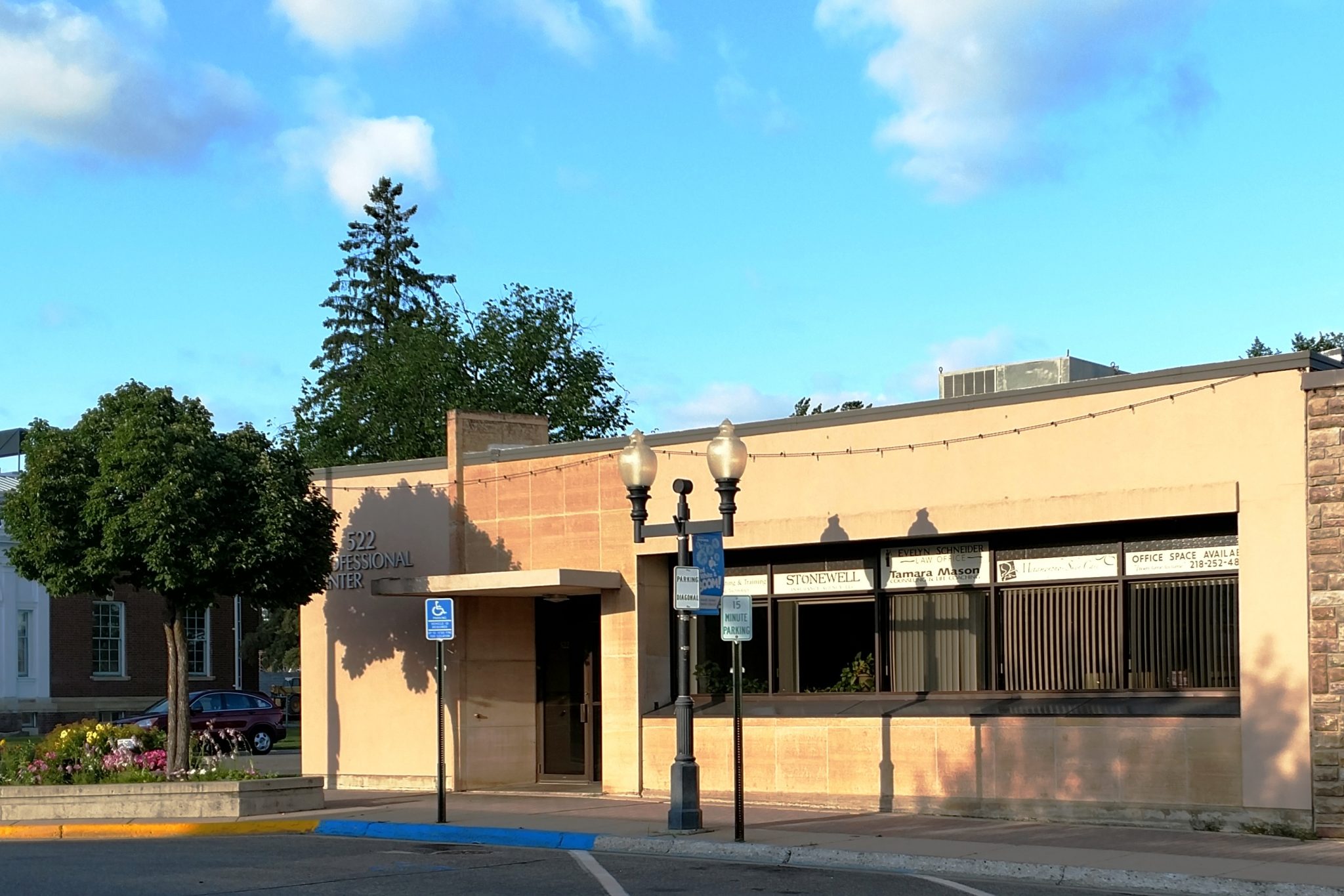 Stonewell Insurance Agency | Specializing in Medicare Health Plans